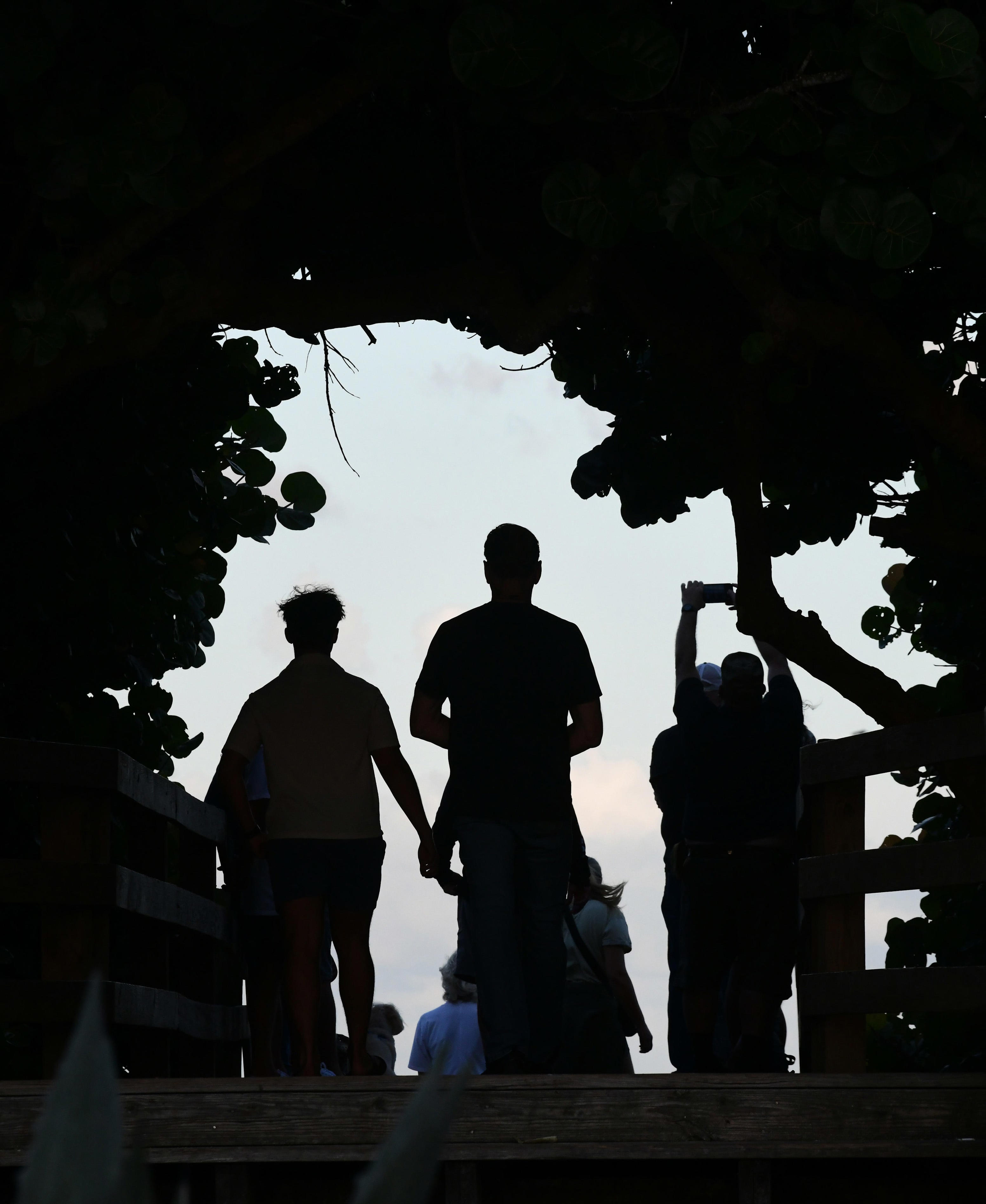 Florida school religion amendment sparks heated debate