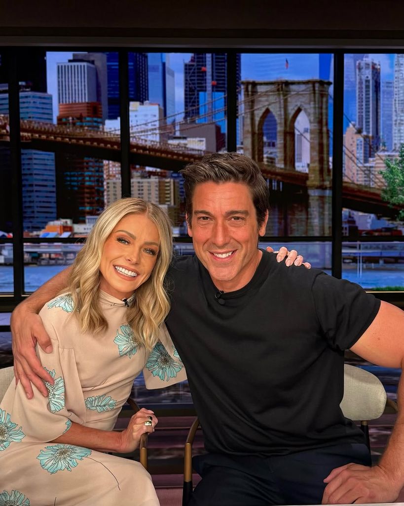 David Muir's unique situation that left good friend Kelly Ripa asking ...