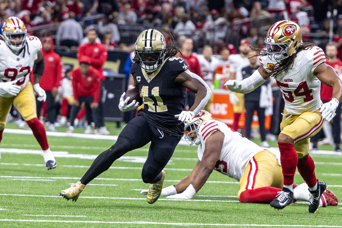 Alvin Kamara's NFL boogeyman shows up again during strong performance vs. 49ers that was ...