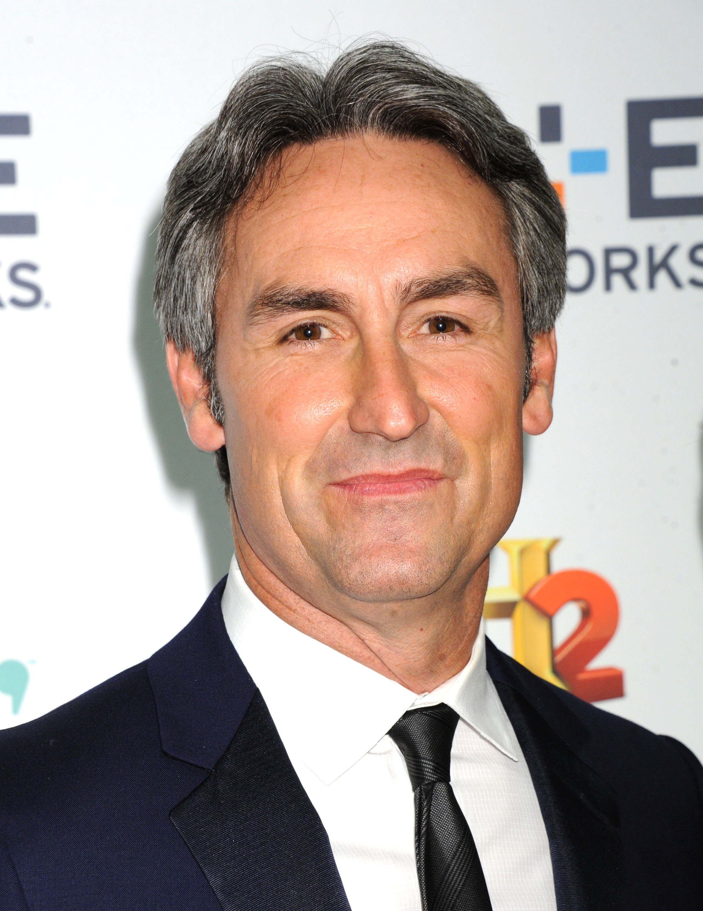 American Pickers' Mike Wolfe dodges death in car crash