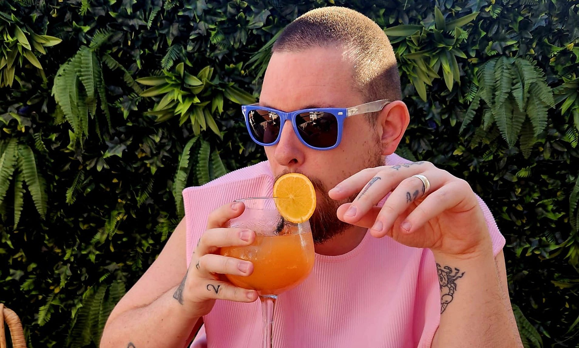 Transport union firebrand mocks strike-hit commuters from pool in Majorca