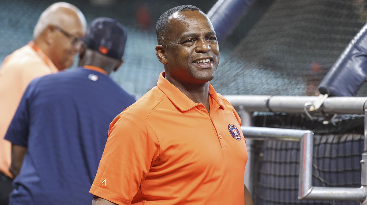 Astros open to specific trade ahead of spring training