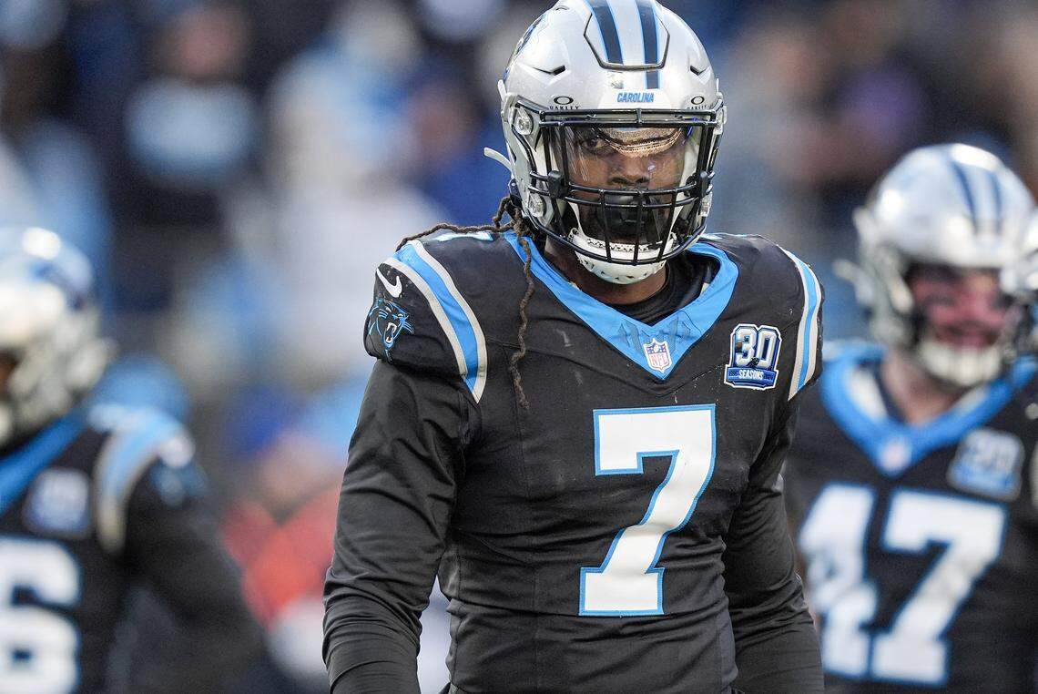 Jadeveon Clowney the latest ex-Carolina Panther to be signed by another ...