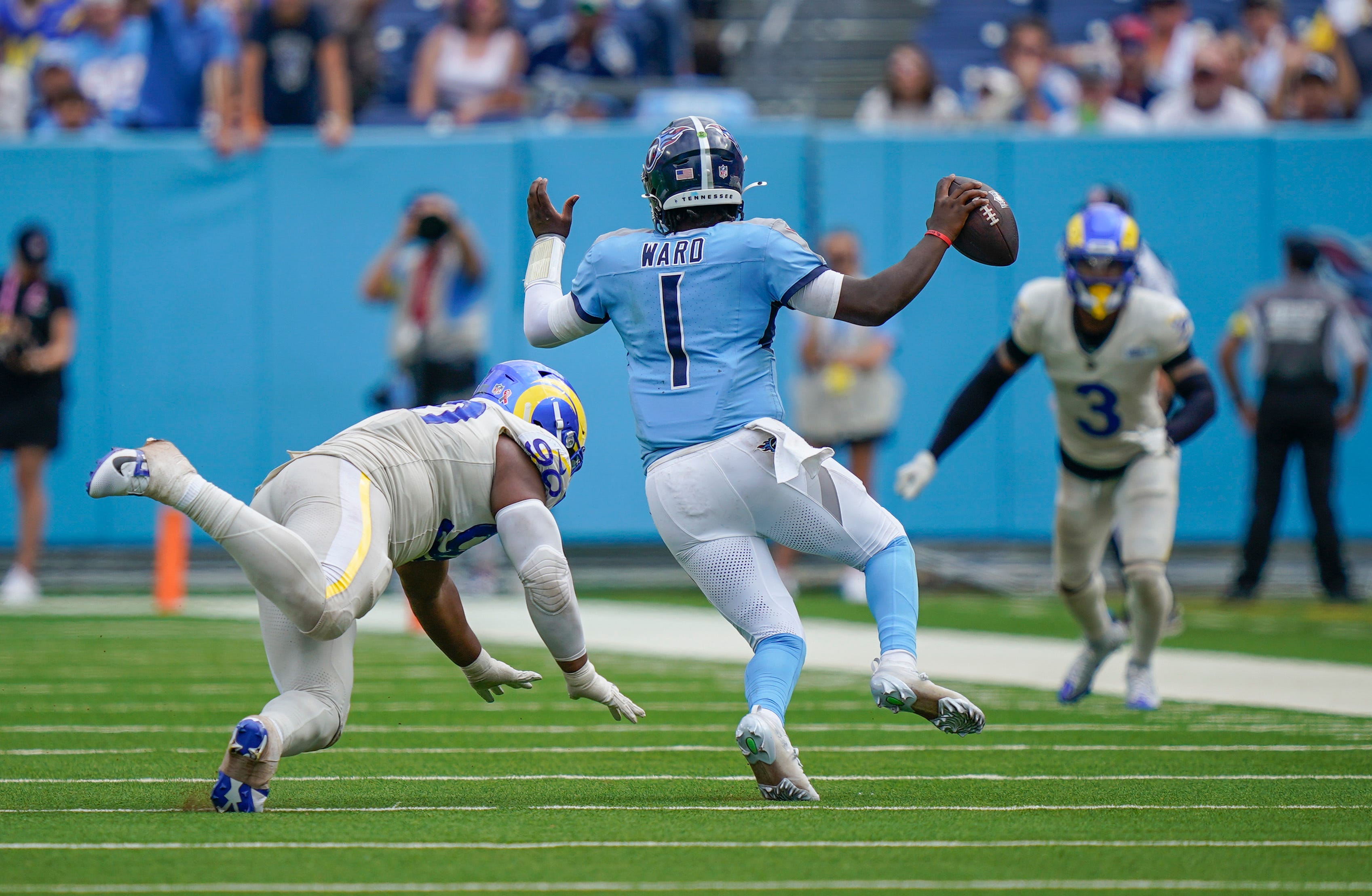 Cam Ward keeps proving he's the right QB for the Titans, even as the ...