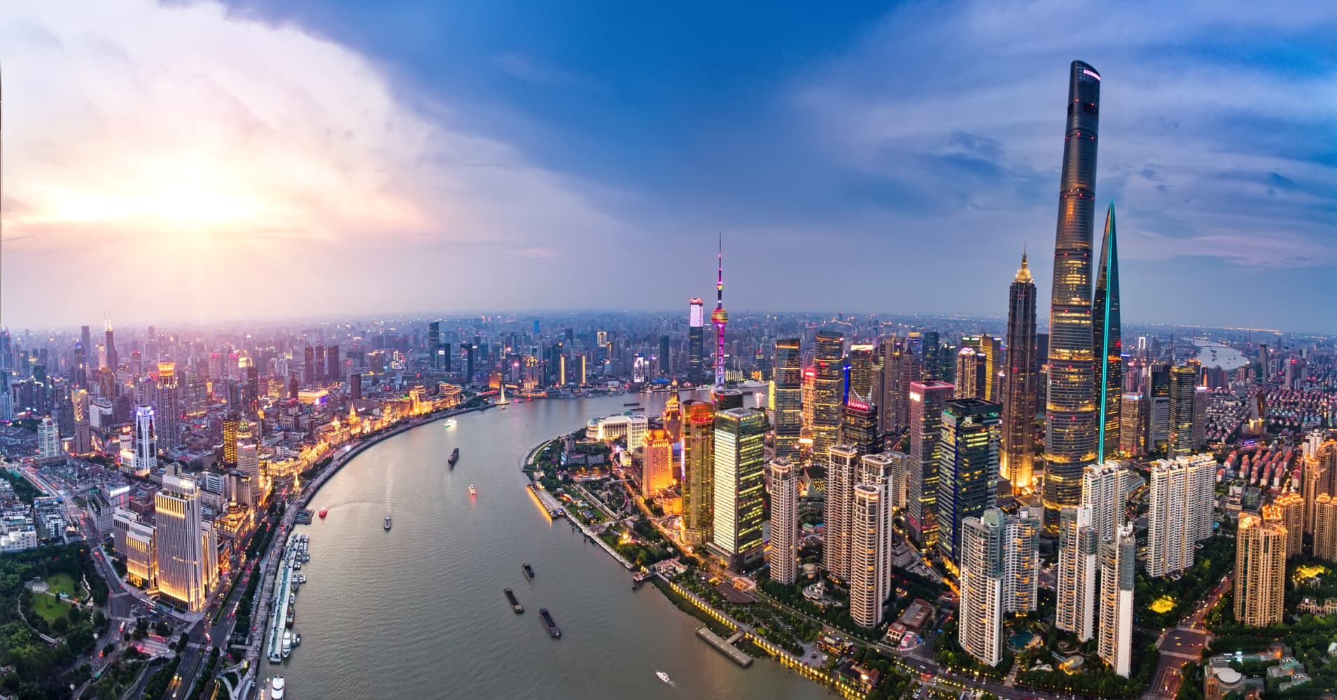 China's economic slowdown deepens in August with retail sales ...