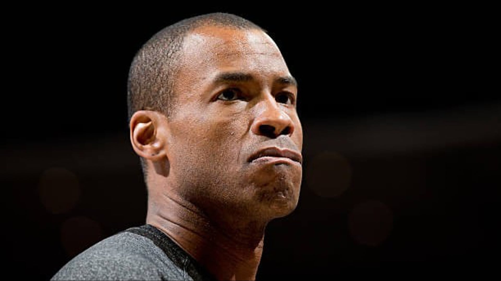 Le Premier Joueur Ouvertement Gay De La NBA, Collins, Souffre D'Un Cancer
