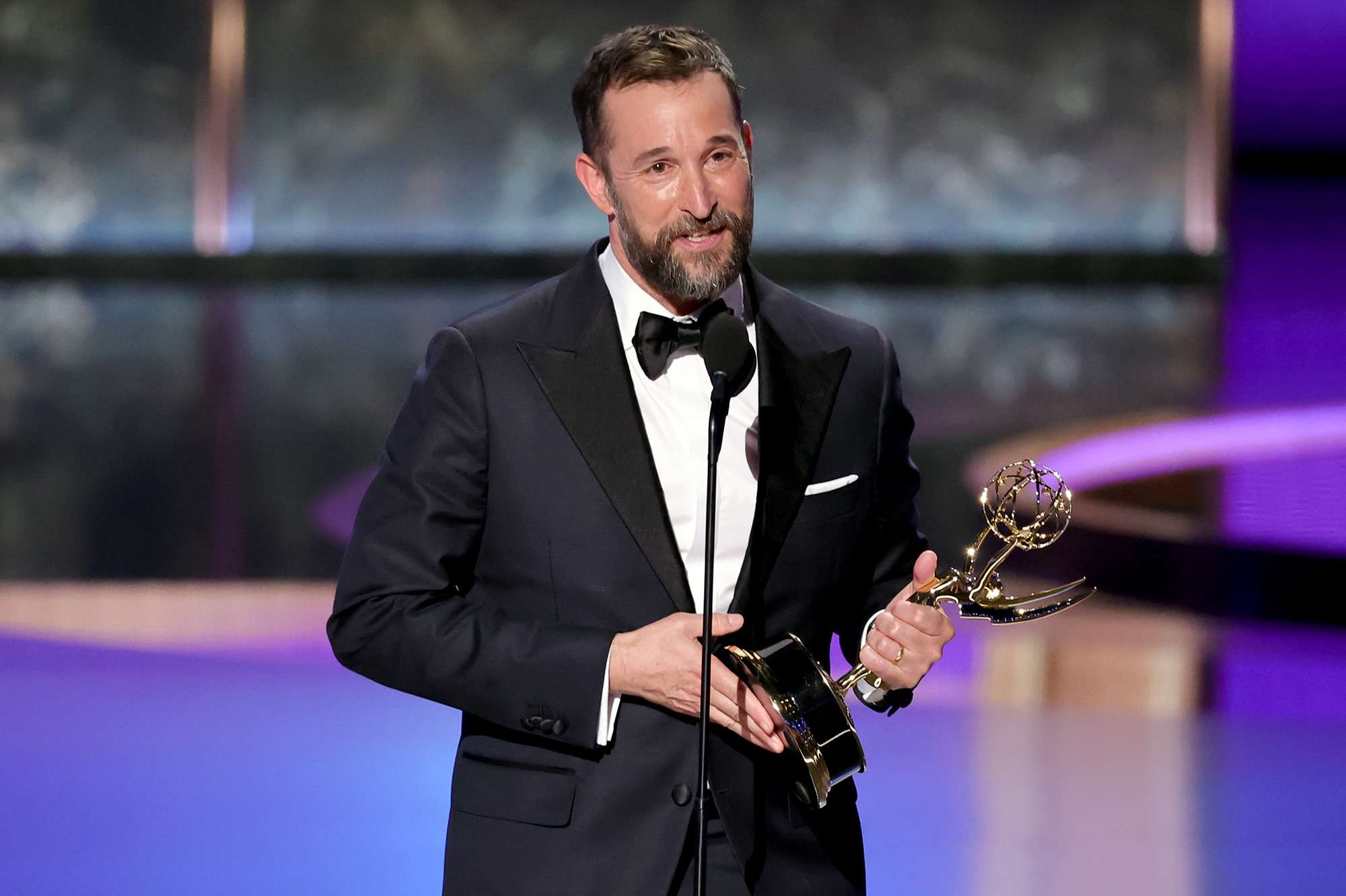 Noah Wyle wins his first Emmy for “The Pitt” 26 years after last ...