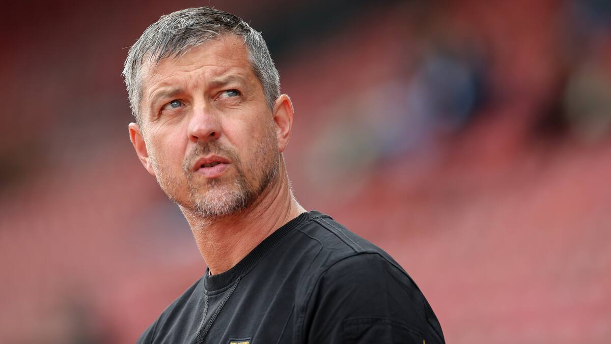 Trotz des ersten Sieges in der Super League: GC-Coach Scheiblehner ist ...