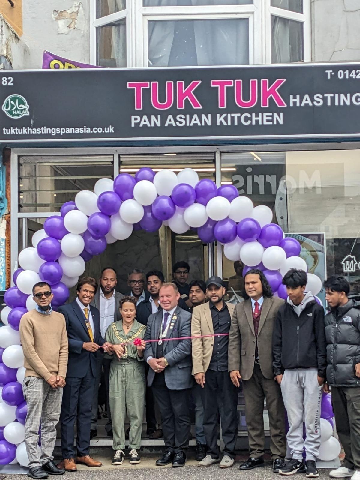 Platinum Champion attends Tuk Tuk grand opening in Hastings