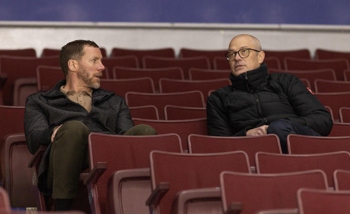 Canucks: Management is in the hot seat this season