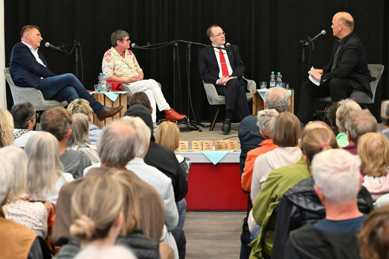 Stichwahl: CDU Overath greift Grüne und SPD-Kandidat Hans Schlömer in ...