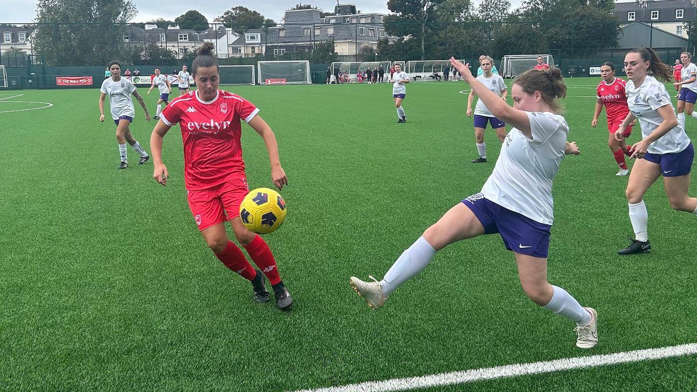 Dream start for Jersey Bulls Women after 7-0 win