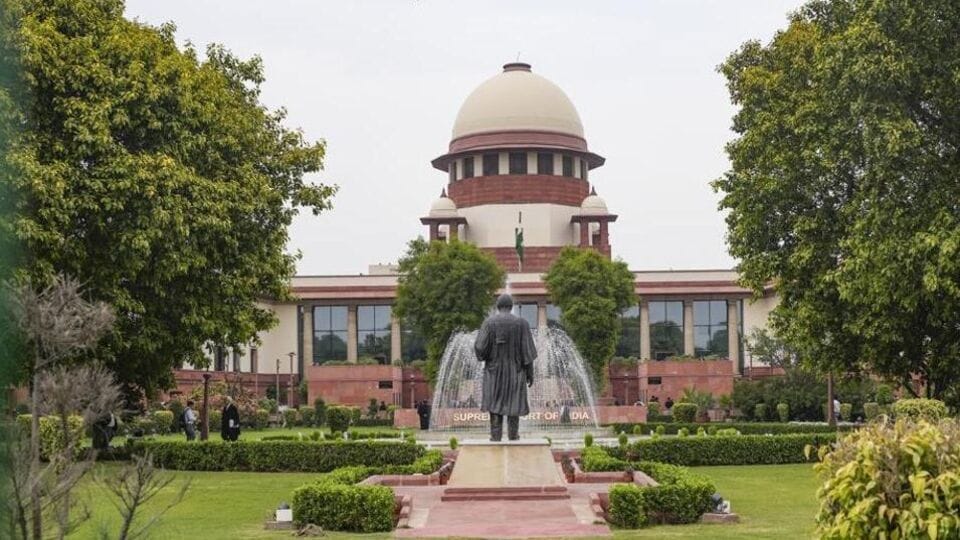 Waqf Amendment Act: Supreme Court stays certain provisions, Congress ...