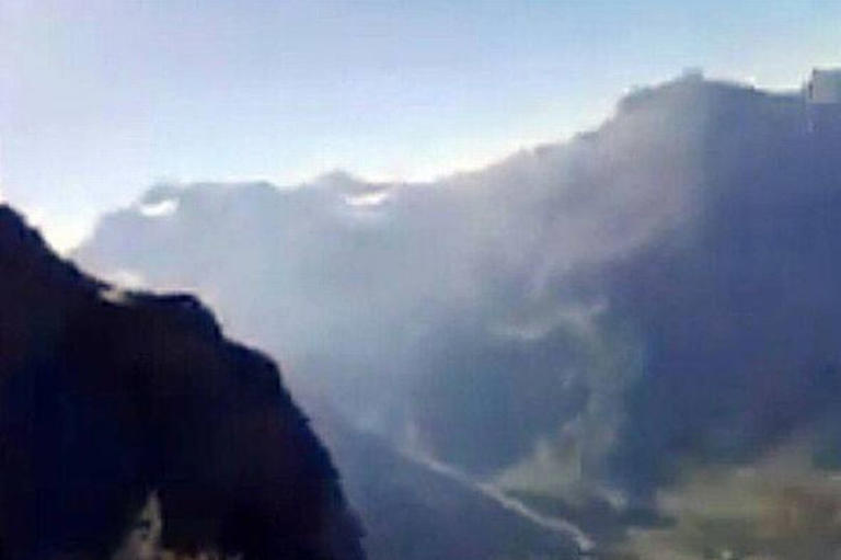 Daredevil's final moments livestreamed during fatal extreme sport stunt