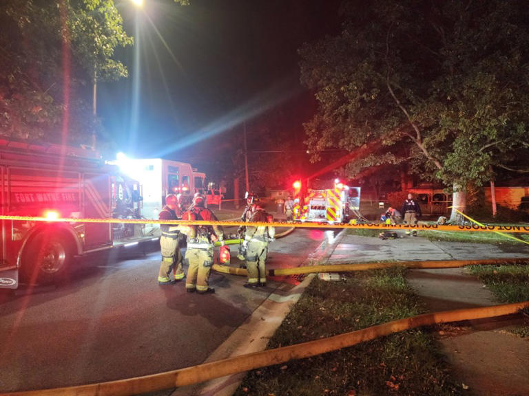 Man dies in fire at Fort Wayne home