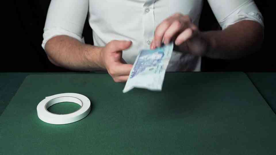 5 Crazy Magic Tricks Revealed