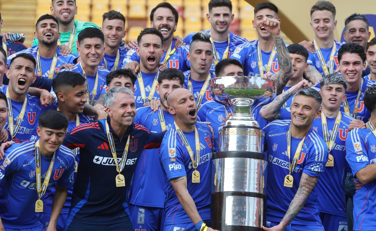Polémico director de Azul Azul asegura que 3 jugadores infiltrados ...