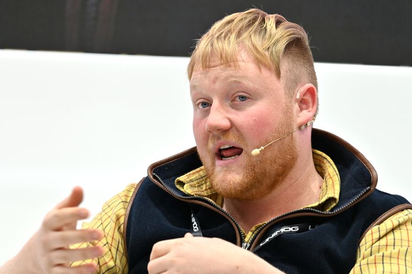 Kaleb Cooper issued stark warning from 'furious' fiancée over ...