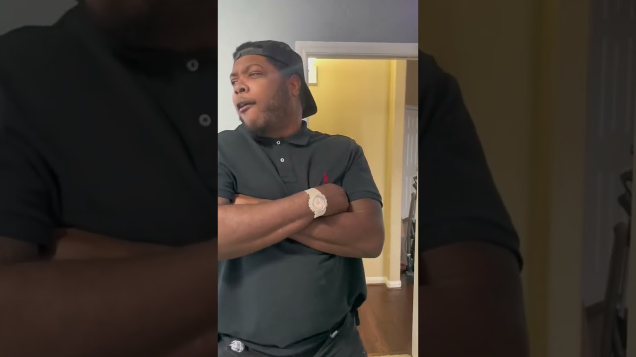 Dad struggles through the don't scream challenge game