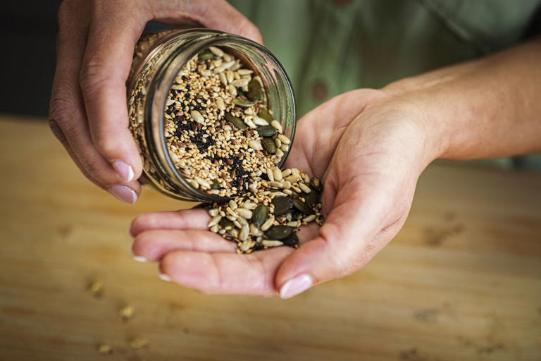 7 high-protein seeds nutritionists recommend for energy, gut health and ...