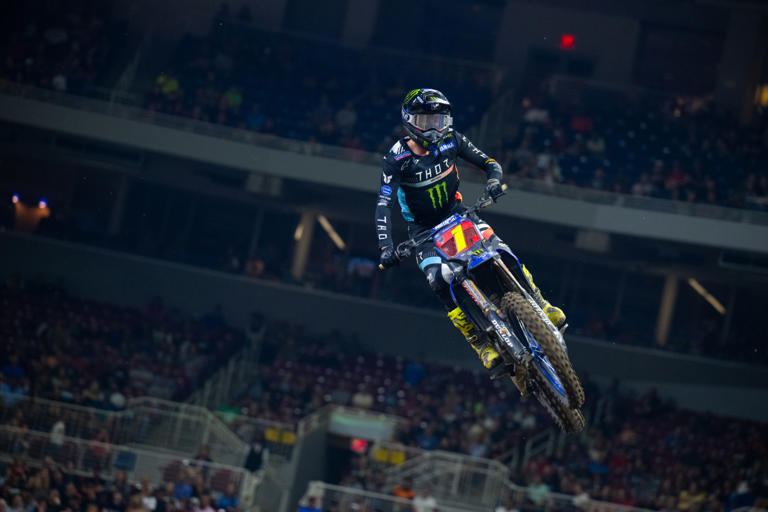 Shimoda Puts In Gutsy Ride For St. Louis Win, Deegan & Kitchen Collide
