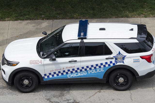 Baby Girl and 6-Year-Old Boy Found Dead in Lake Michigan Alongside Body ...