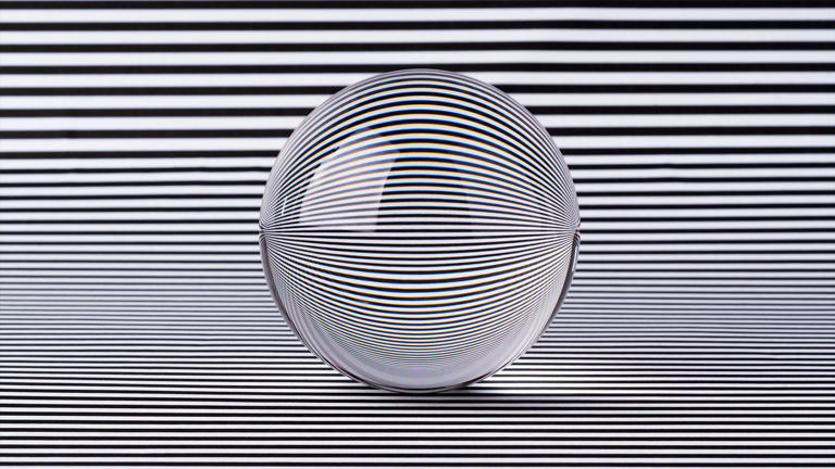 25 mind-boggling optical illusions