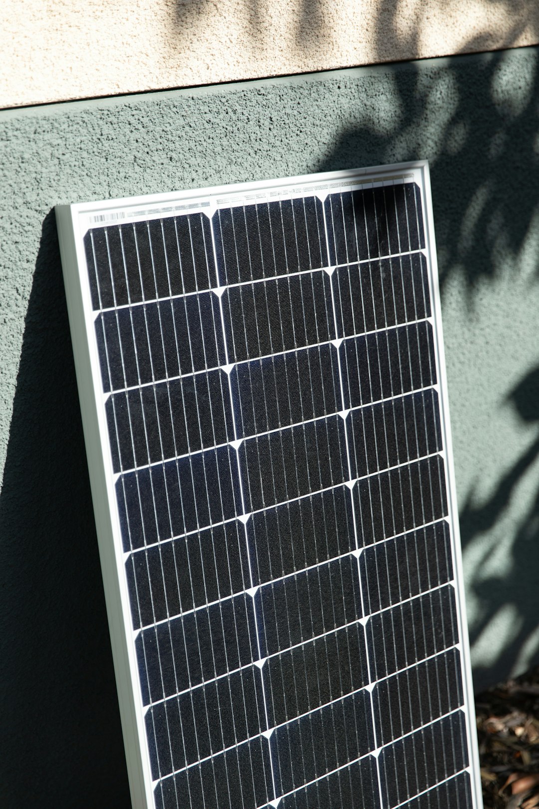 What Happens to Old Solar Panels After They Retire
