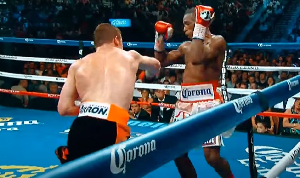 Tragic Details About Taylor Swift's Parents, Andrea And Scott Swift