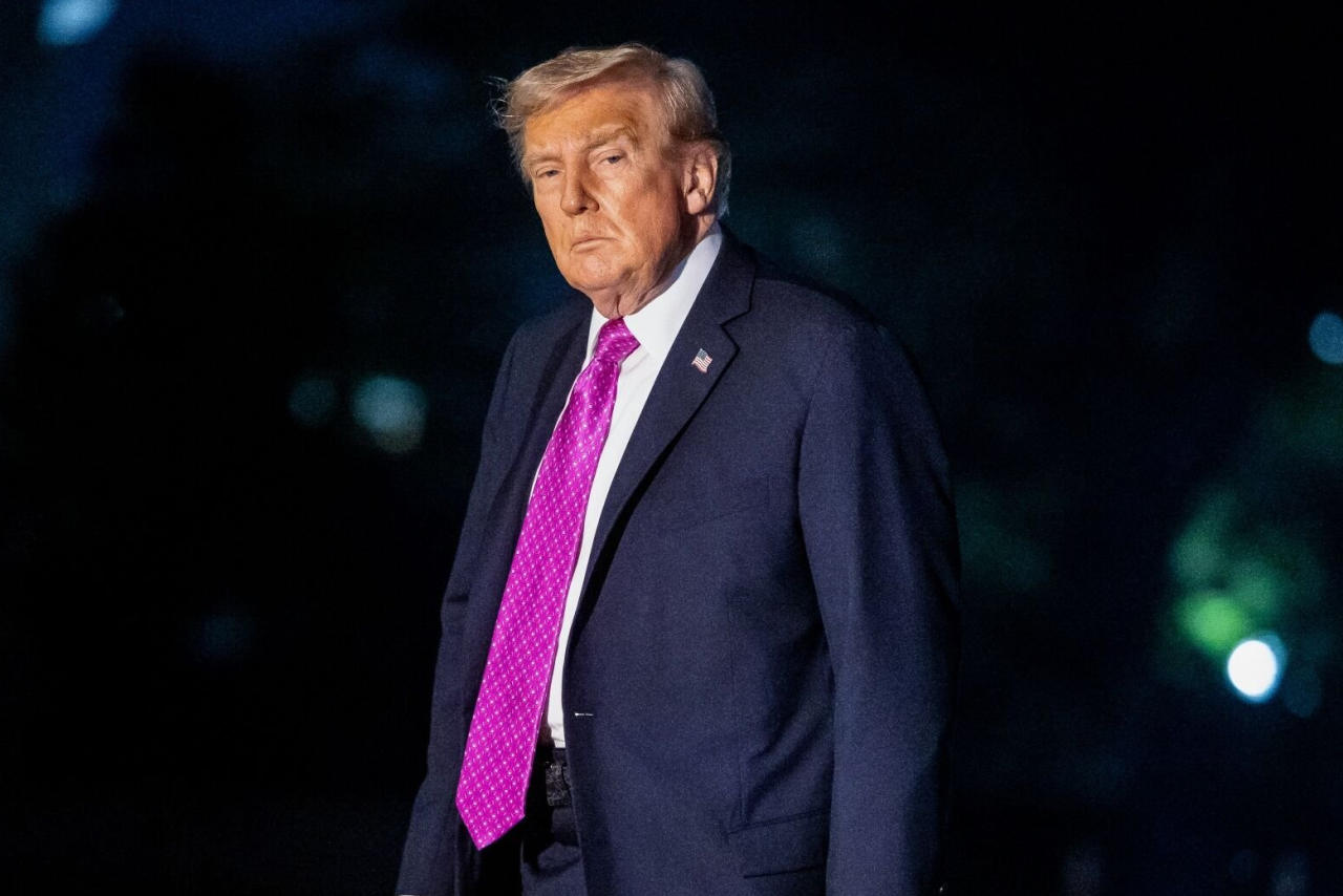 Trump Calls for Ending Quarterly Earnings Reports