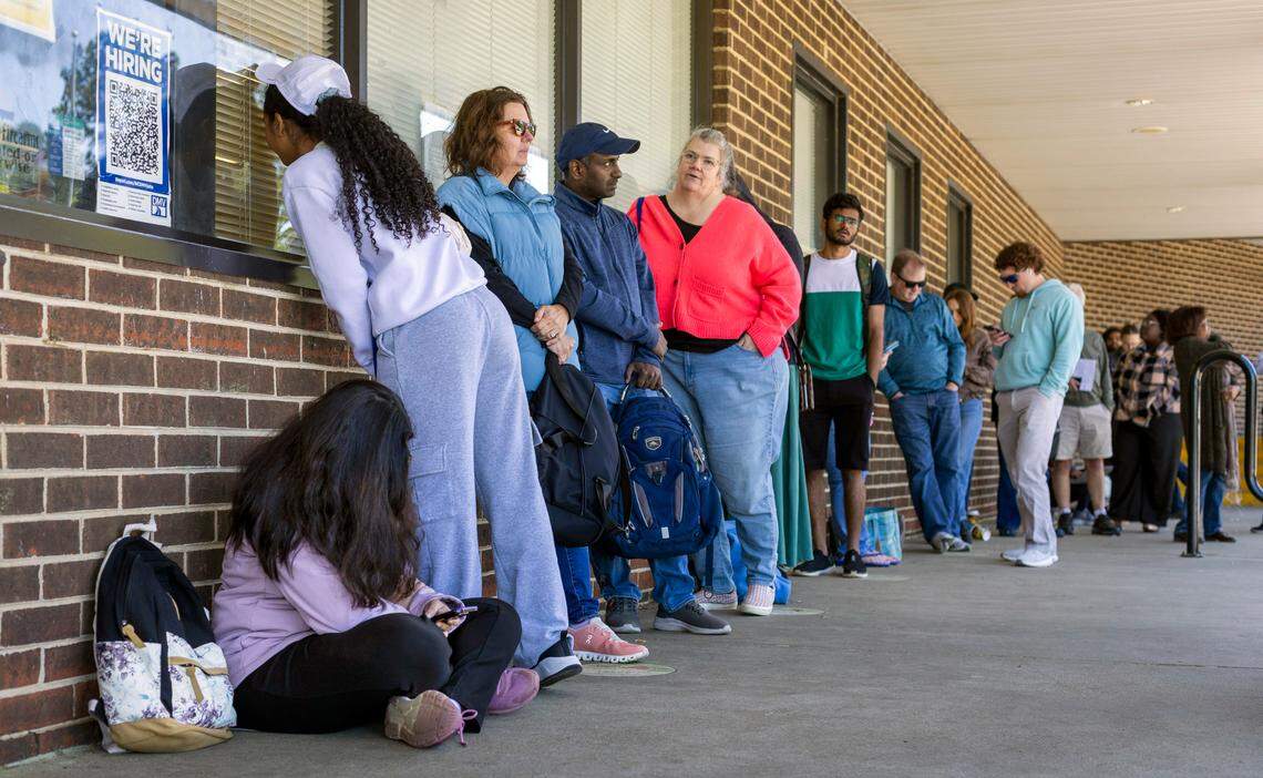 How long is the wait at NC DMV offices in the Triangle? Here are the times