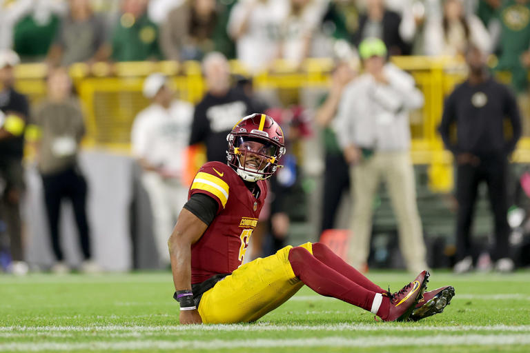 What's the latest injury update on Commanders QB Jayden Daniels?