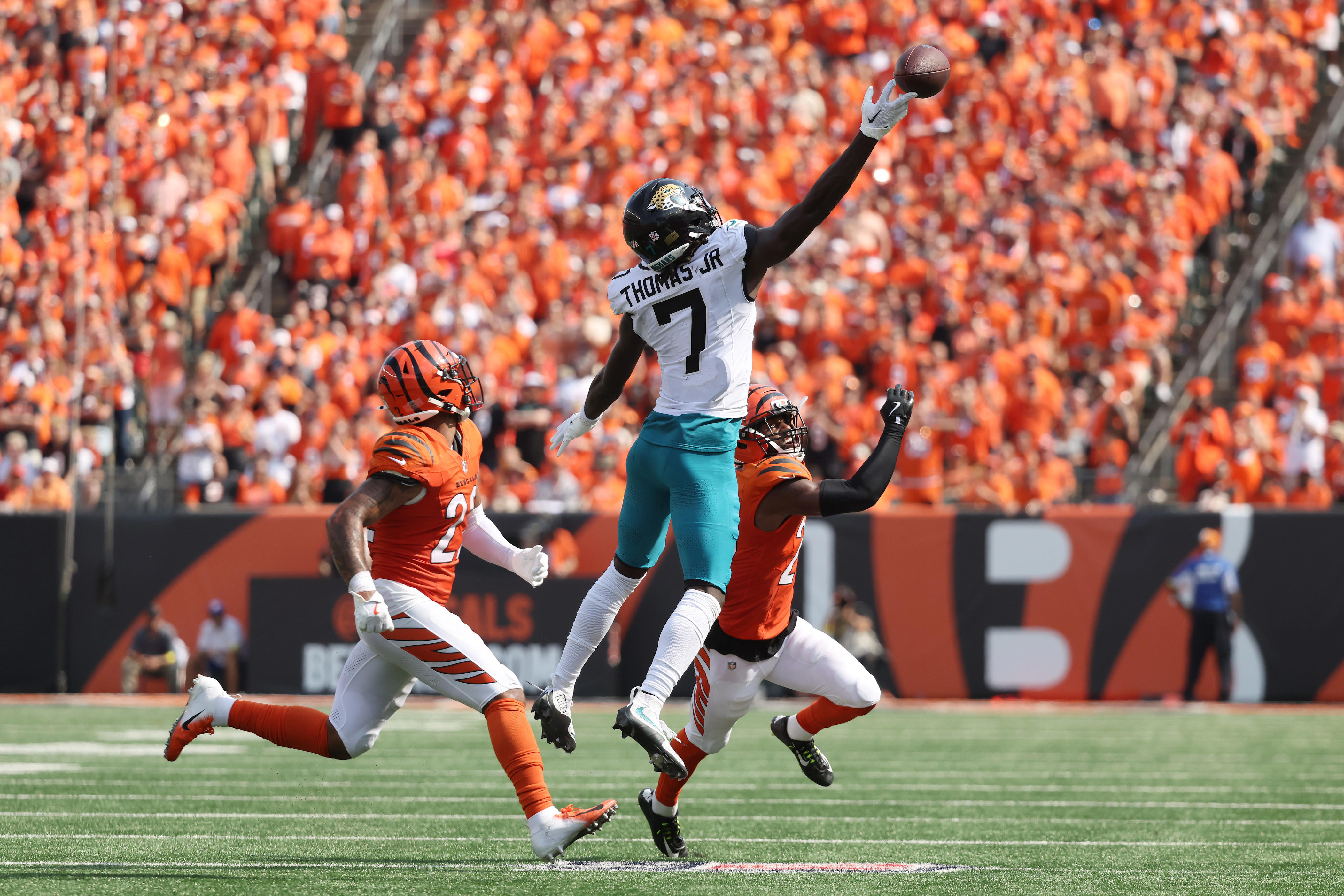 Jacksonville Jaguars' Liam Coen: Bad wrist may be affecting Brian ...