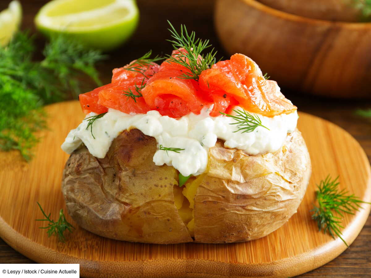 Un dîner original avec cette recette de pommes de terre farcies avec de ...