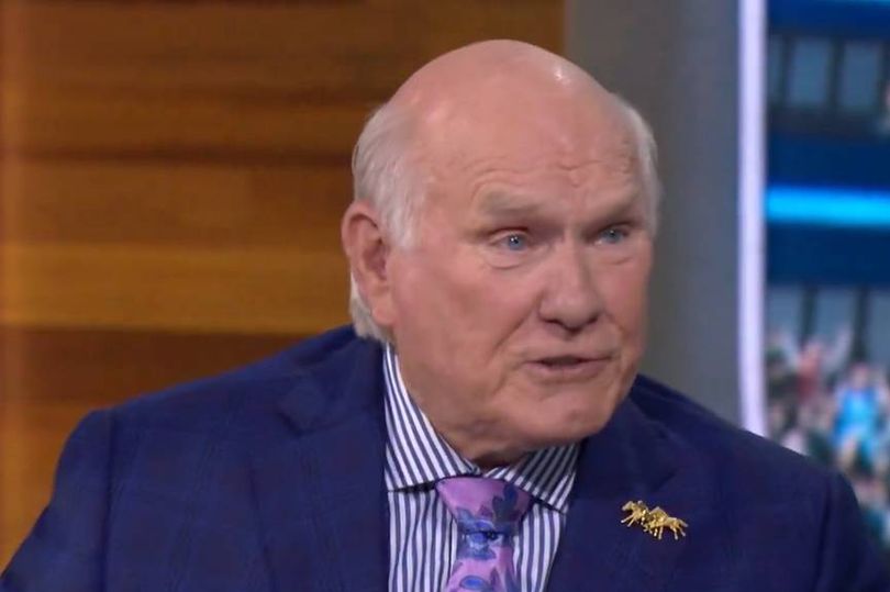 Terry Bradshaw roasted by fans after butchering pronunciation of player ...