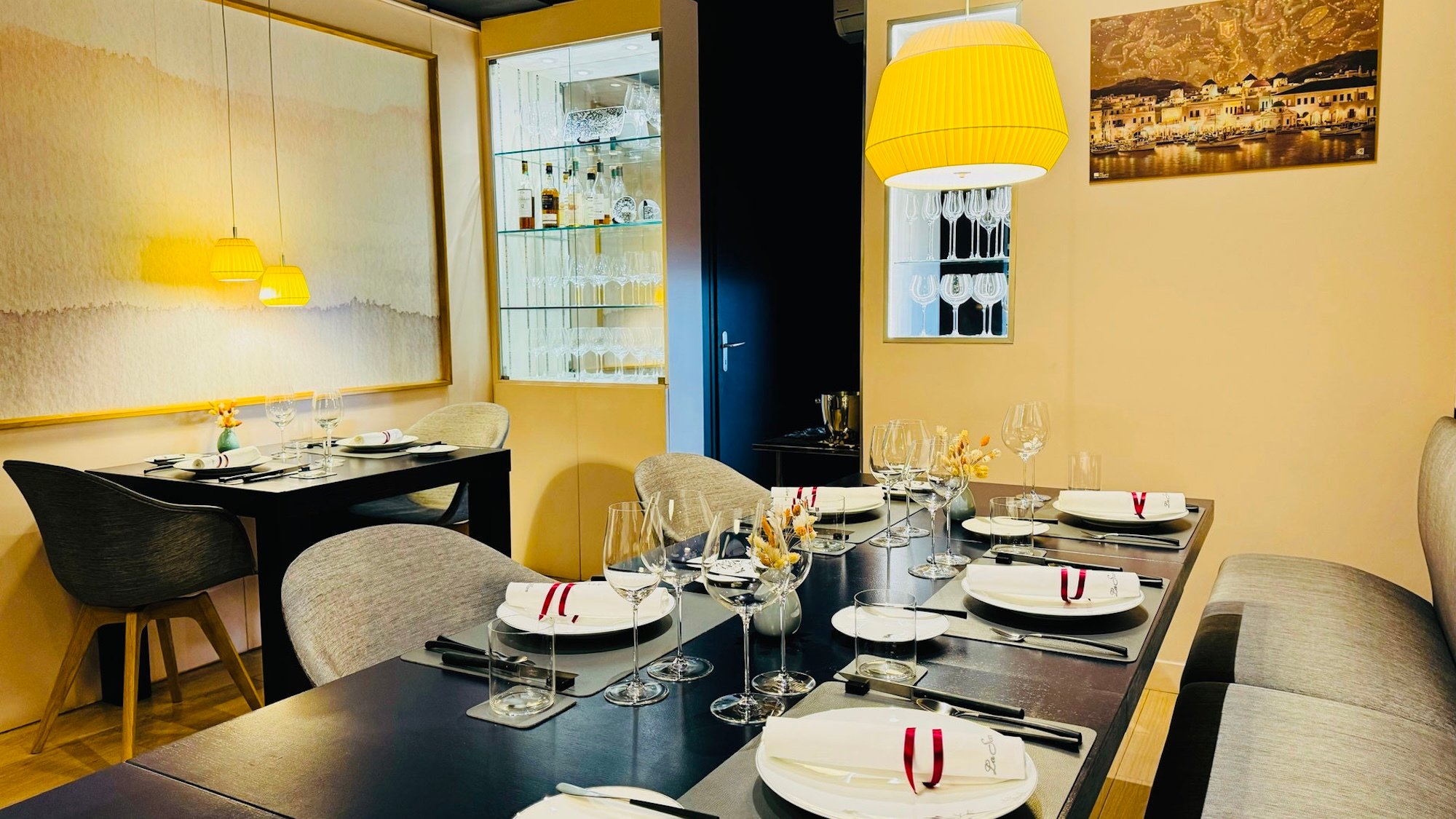 Ce restaurant lyonnais étoilé depuis 2019 change de concept et perd son ...