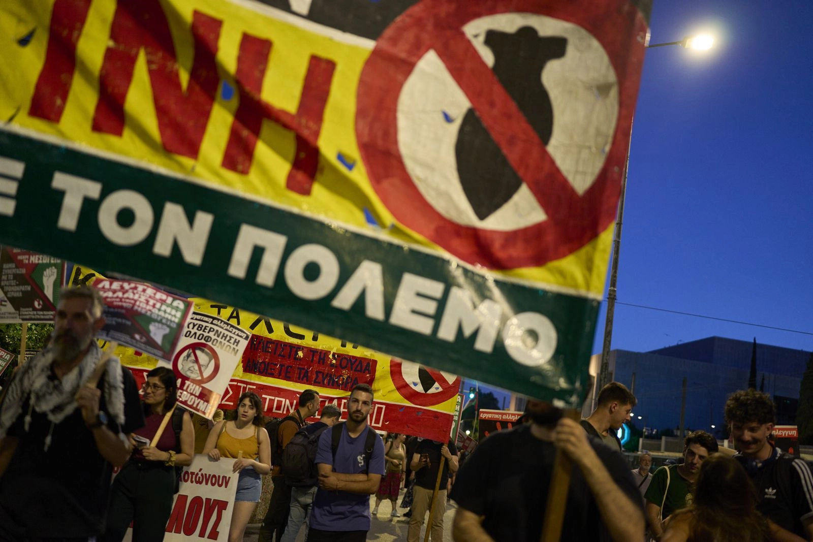 Ρεκόρ συγκρούσεων μετά τον Β΄ Παγκόσμιο – Οι πιο ειρηνικές χώρες και η ...
