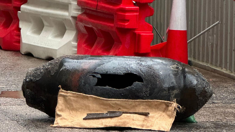 1,000-pound, American-made WWII bomb found in Hong Kong, 6,000 evacuated