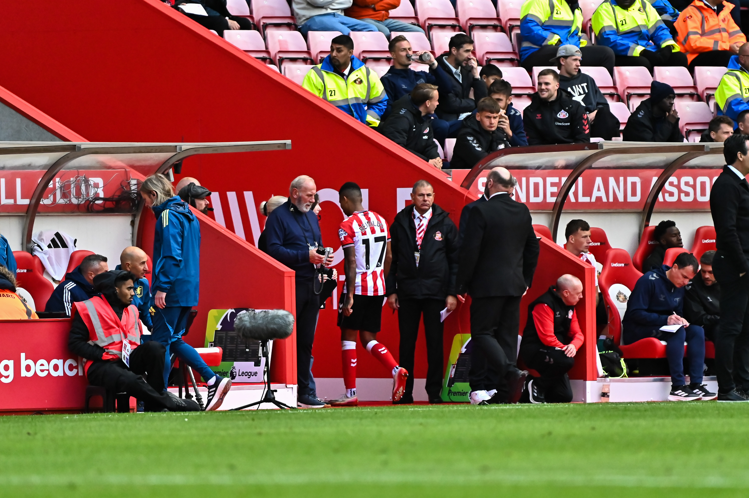 Sunderland hit with major suspension blow as Premier League issue ...