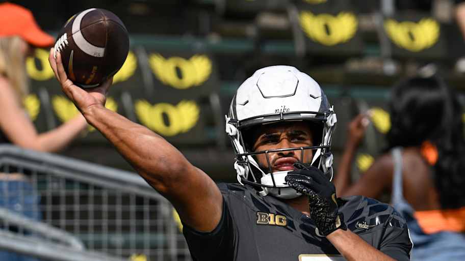 Oregon Quarterback Dante Moore Sets Multiple Career Highs In Big ...
