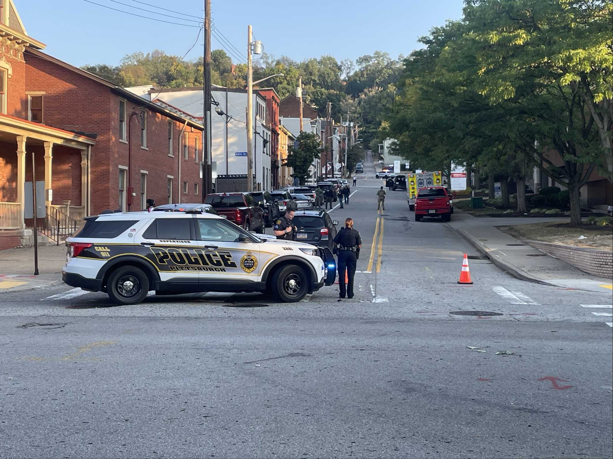 Man in custody after standoff on Pittsburgh's Northside