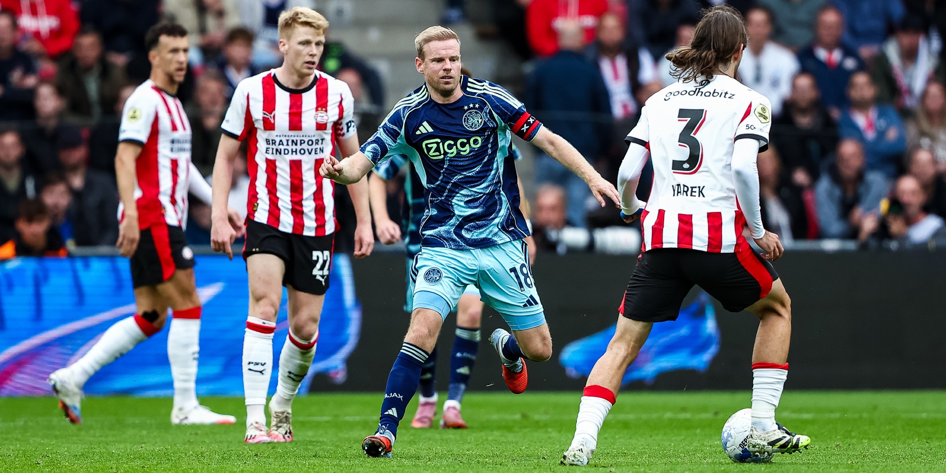 'Teleurstelling overheerst' bij Ajax na topper met PSV: 'Hadden meer ...