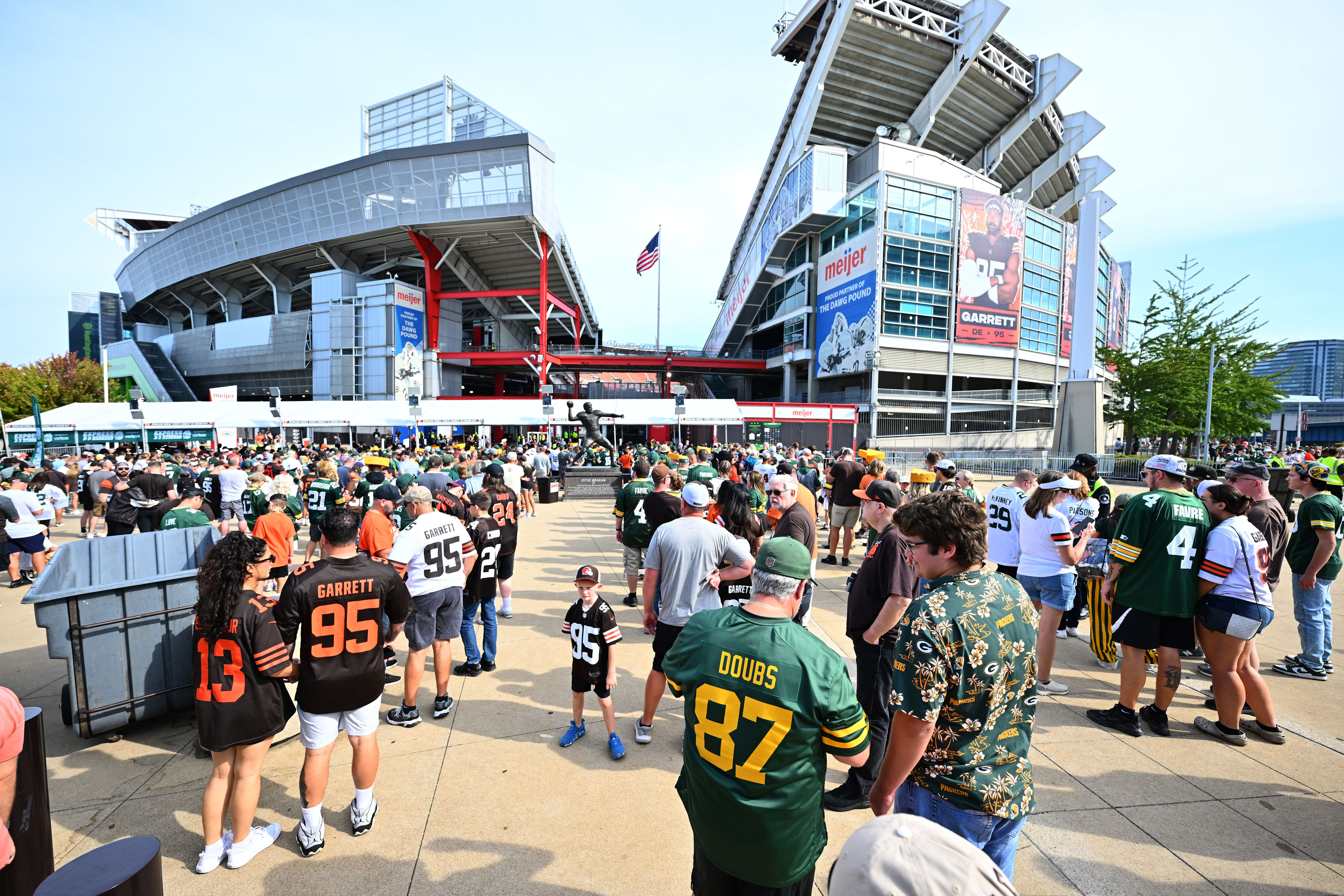 Congrats from the enemy: Packers fans weigh in on Browns Week 3 victory