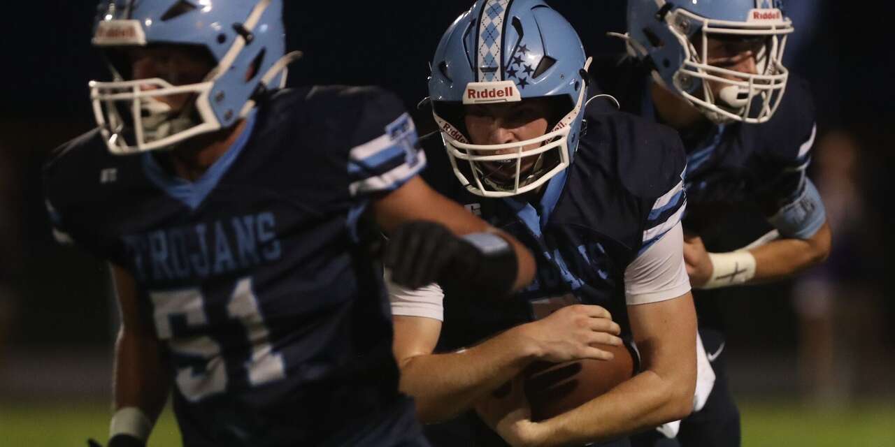 Fricke returns as Triopia tops Routt 26-7 to revive playoff hopes