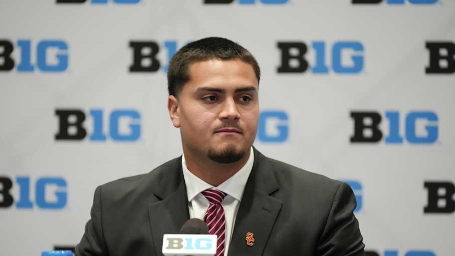 Questions Surround Injury Status for USC Stars Ja'Kobi Lane, Elijah Paige