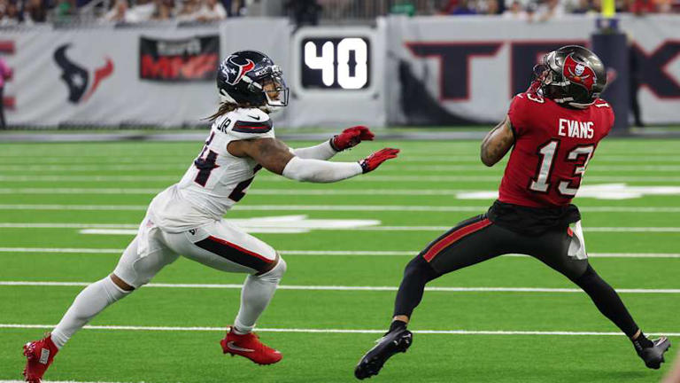 Texans' Derek Stingley Jr. Leaves Jaguars Game With Injury