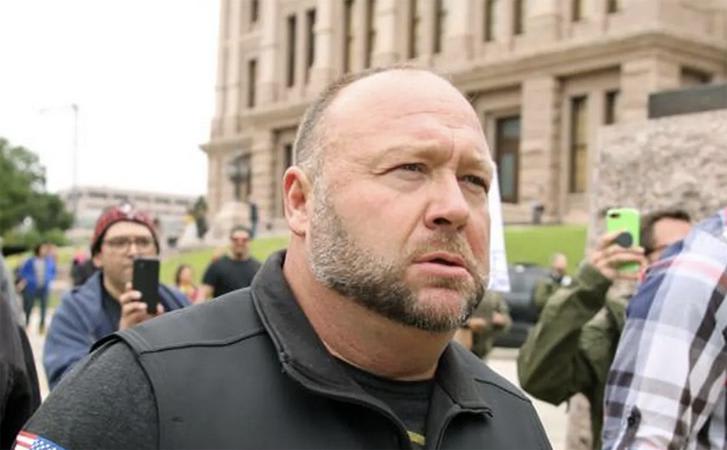 Alex Jones mocks Charlie Kirk 'Superman' bullet claim: 'Easter Bunny ...