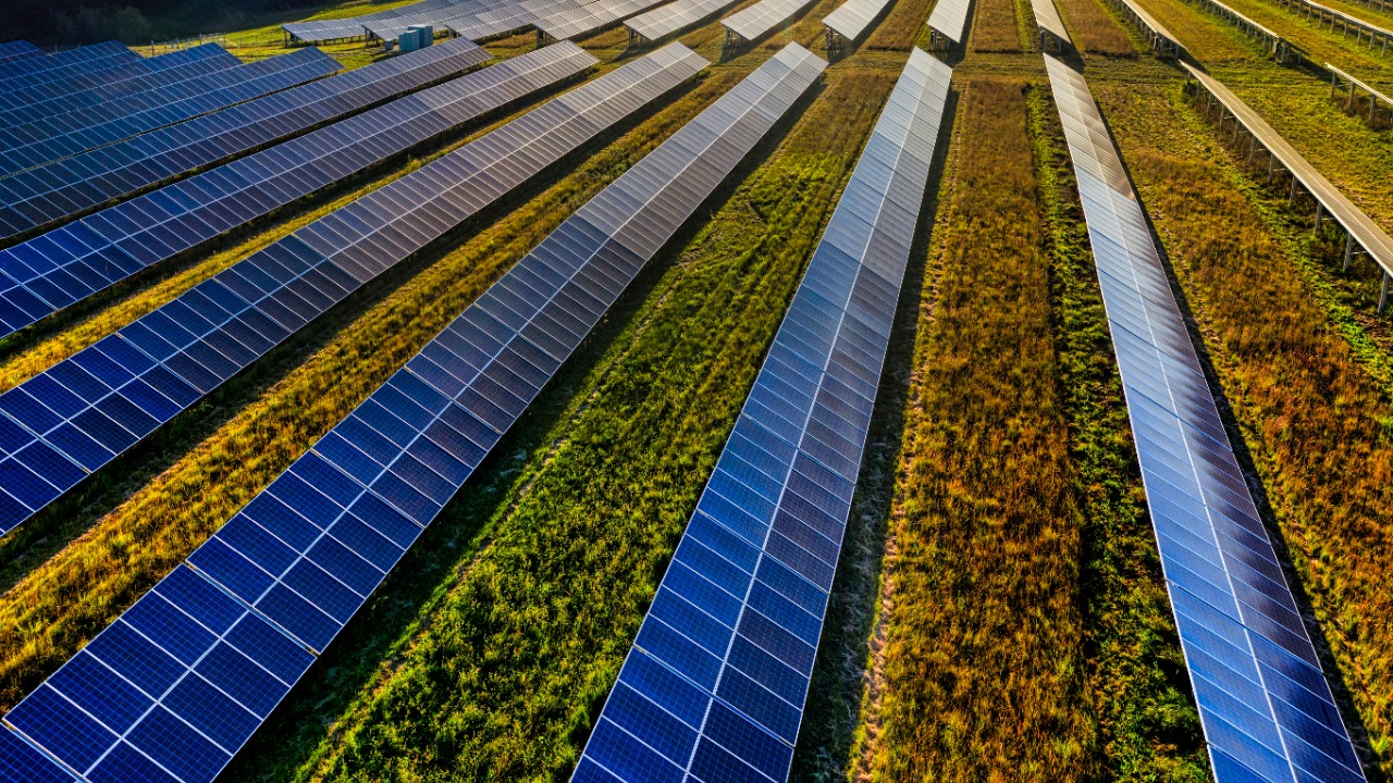 Breakthrough solar panel tech marks world’s first advance