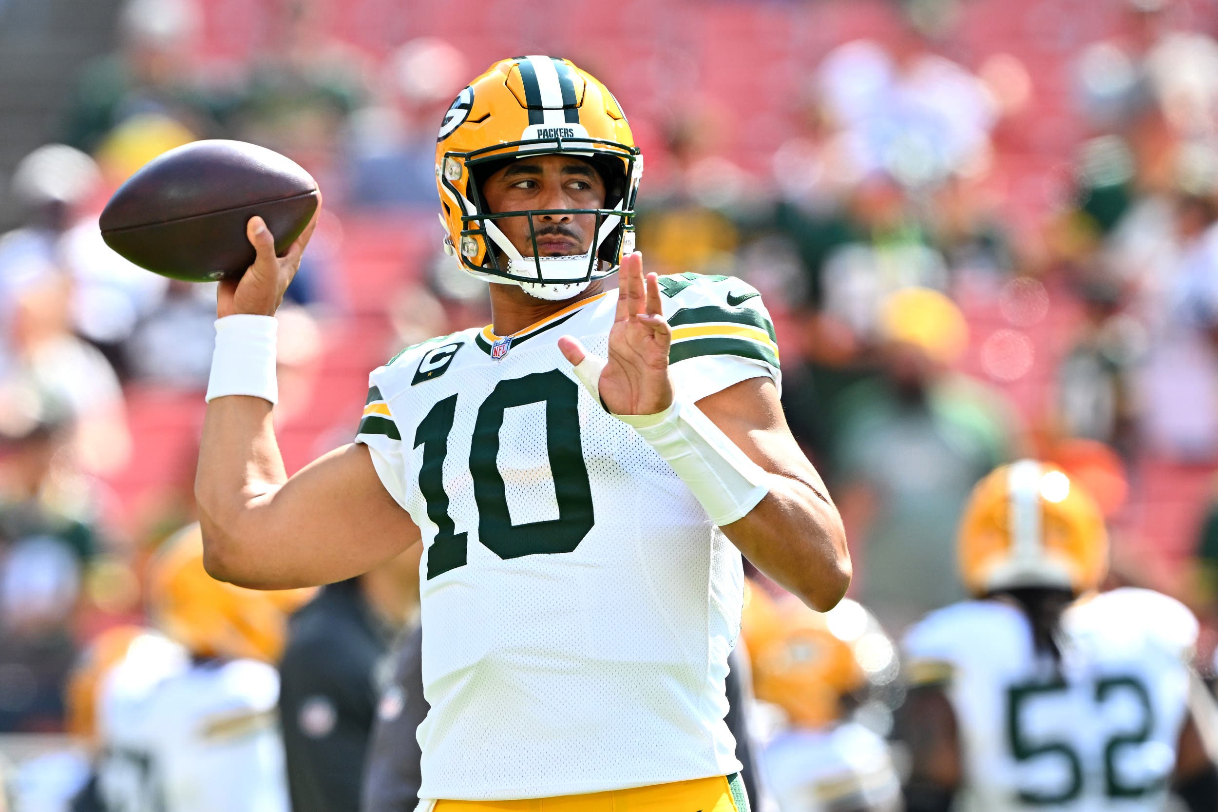 Packers QB Jordan Love Provides Head-Scratching Response to Browns Loss