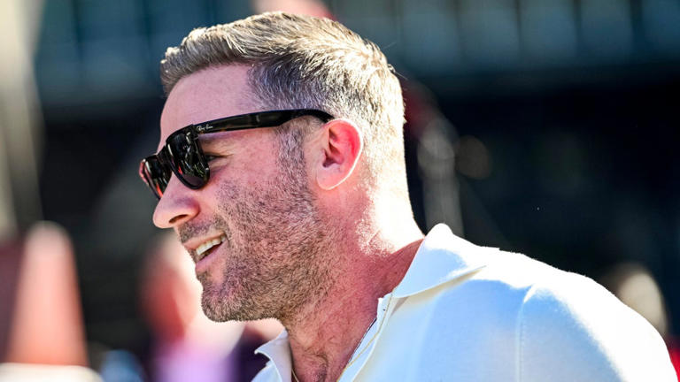 Julian Edelman rings the bell; Jayson Tatum, Roman Anthony in ...